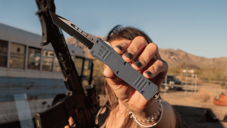 OTF (out the front) Knives Customizable & Designed For Hard Use ...