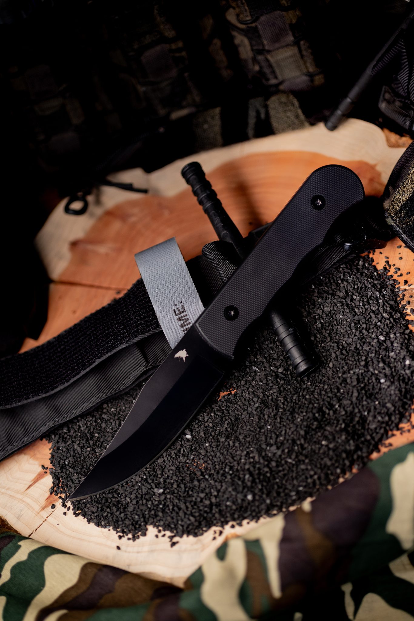 Sentinel - Fixed Blade